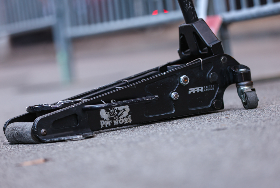 Why Cheap Jacks Aren’t Worth the Risk – pitbossjacks